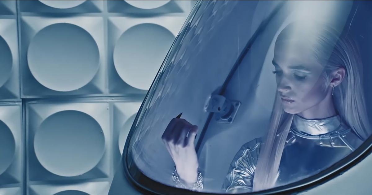 Poppy enters US top 5 chart position with the new album ‘I Disagree’